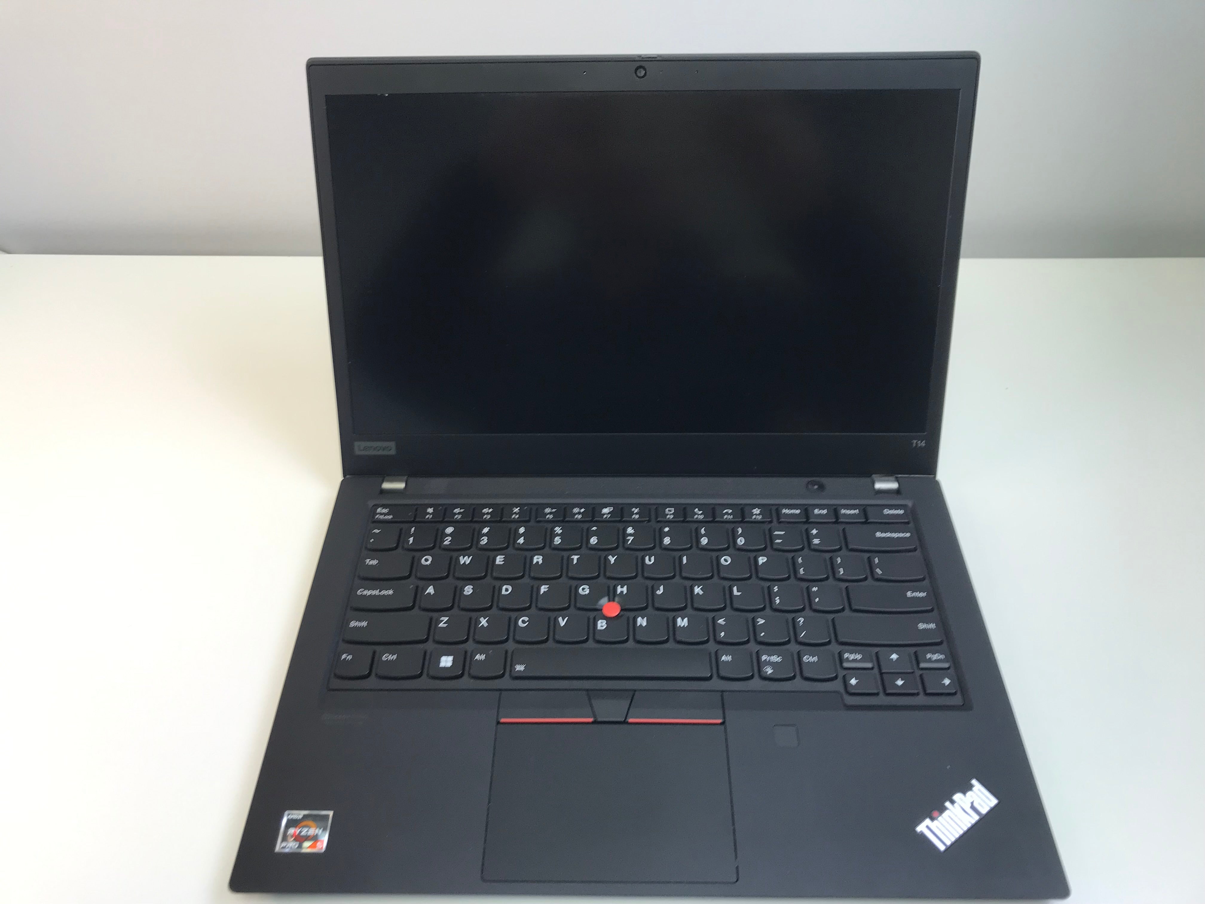 Lenovo ThinkPad P14s G2 21A0001MUS 14" Workstation - R5 - 16GB RAM - 2